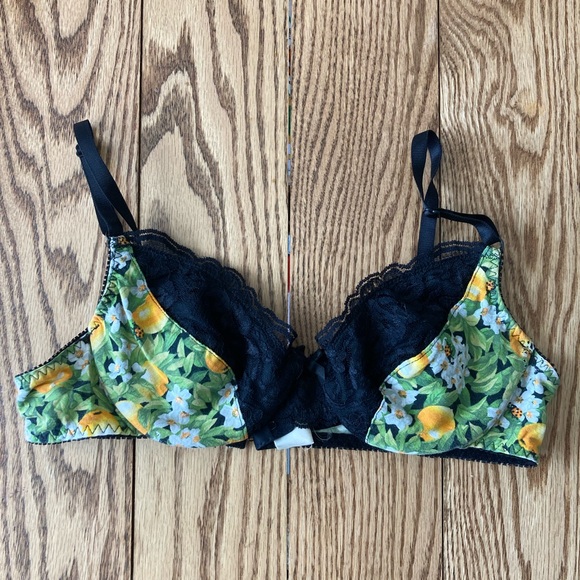American Vintage | Intimates & Sleepwear | Vintage Lemon Print Bra ...